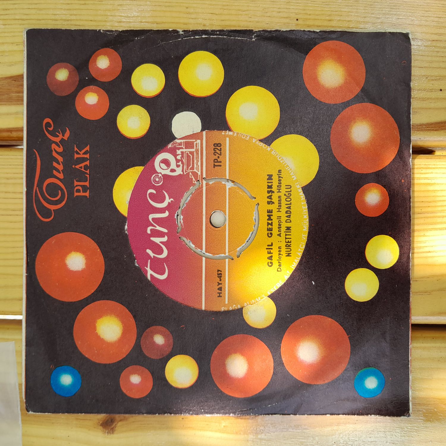 NURETTİN DADALOĞLU - Gafil Gezme Şaşkın / Derdimi Dökesem Derin Dereye ...